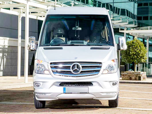Minibus rental in Glasgow : Van hire in Glasgow